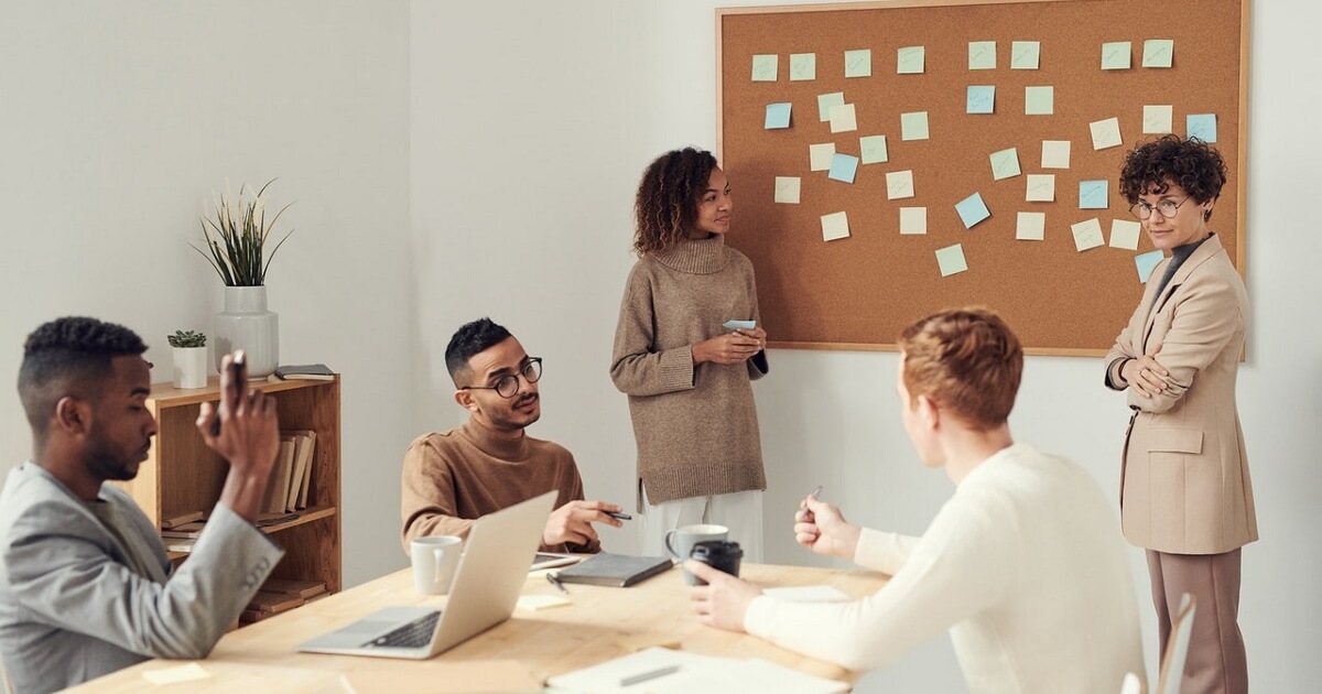 A Quick Guide to Stakeholder Mapping [+ Examples] | EdrawMax